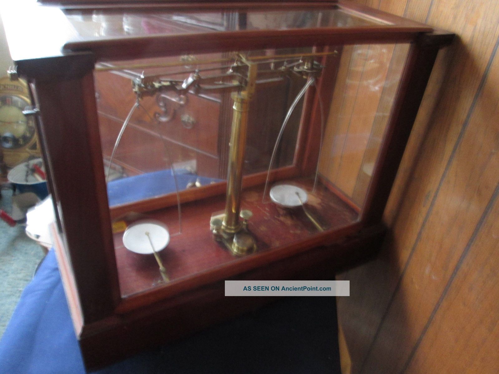 Vintage Christian Becker Chemical Balance Scale In Walnut Wood & Glass Case Vintage Christian Becker Chemical Balance Scale In Walnut Wood & Glass Case