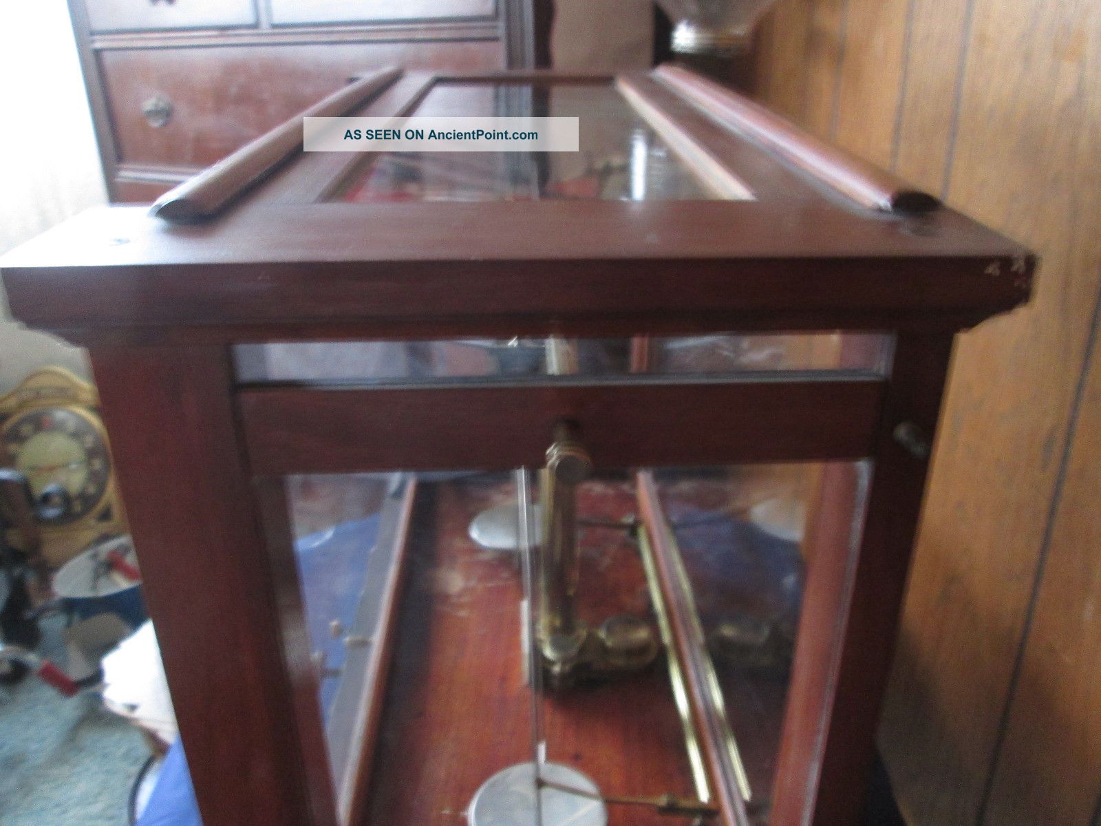 Vintage Christian Becker Chemical Balance Scale In Walnut Wood & Glass Case Vintage Christian Becker Chemical Balance Scale In Walnut Wood & Glass Case