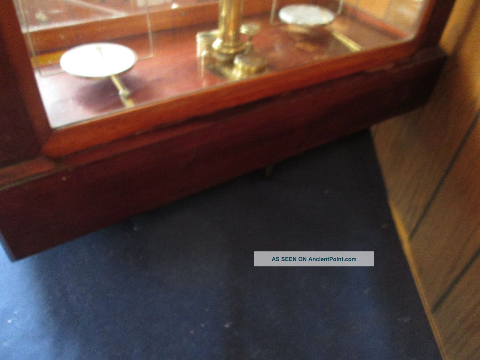 Vintage Christian Becker Chemical Balance Scale In Walnut Wood & Glass Case Vintage Christian Becker Chemical Balance Scale In Walnut Wood & Glass Case
